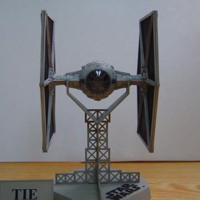 1/72星際大戰鈦戰機(TIE Fighter) - No1小編的日誌 PLAYNO.1玩樂達人